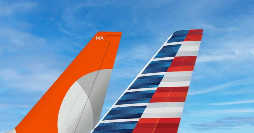 American Airlines GOL tails - Wayfarer