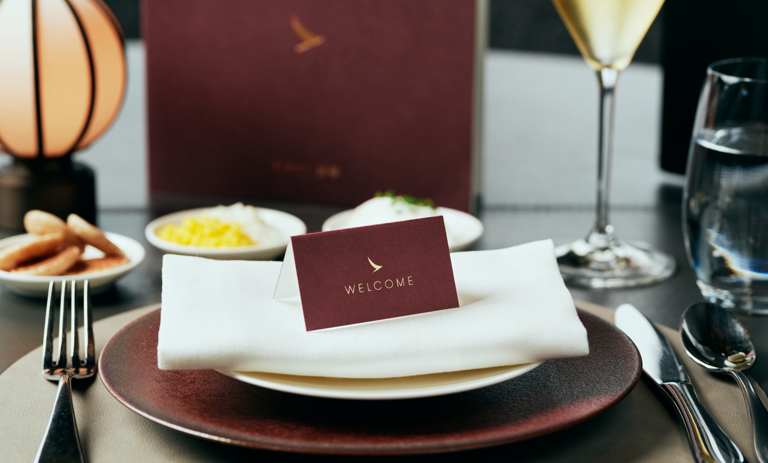 CATHAY DINING UPPER HOUSE WAYFARER - Wayfarer