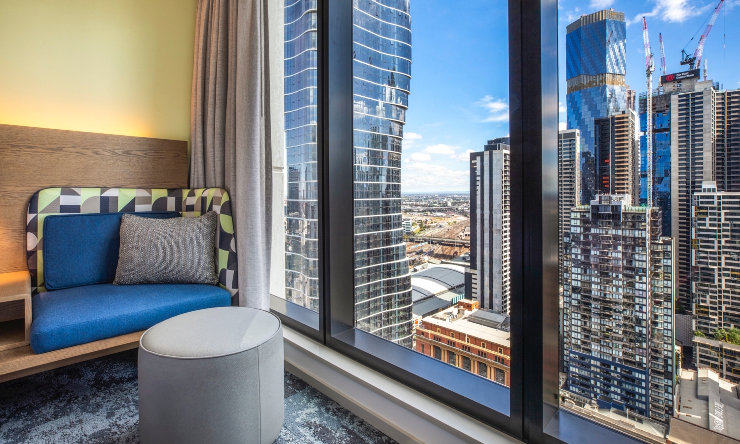 WAYFARER_Holiday Inn Express Melbourne Little Collins room view - Wayfarer