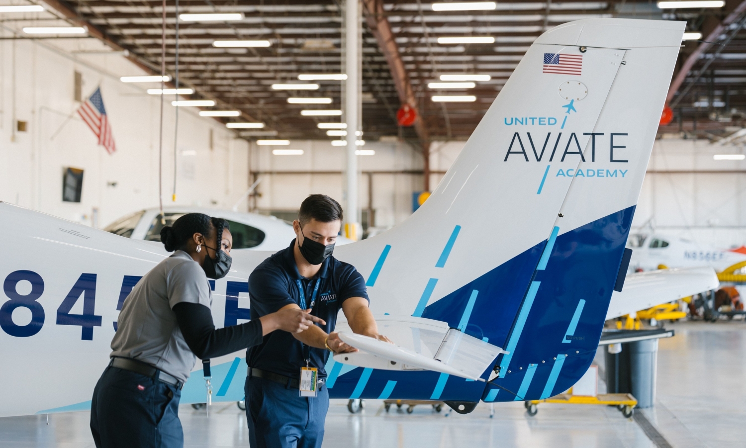 United Airlines officially opens its flight training school - Wayfarer