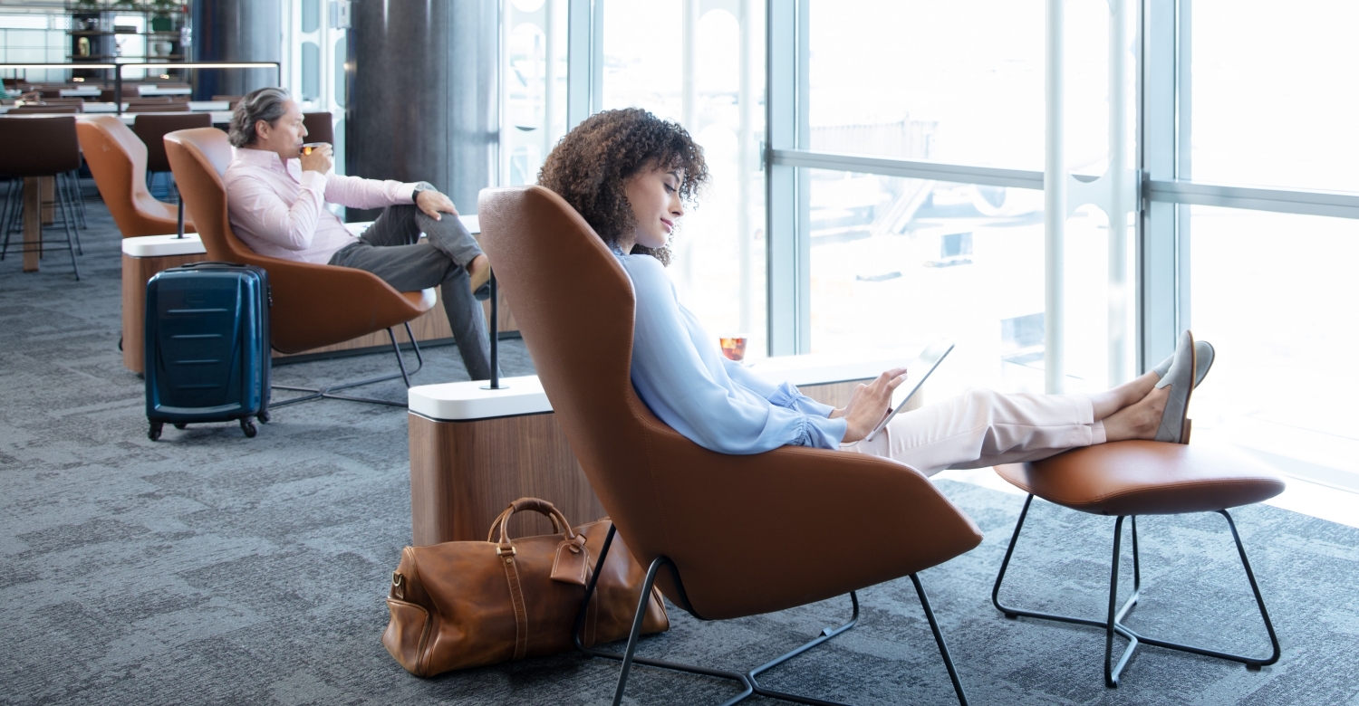 Wayfarer TV: first look inside United’s largest United Club lounge in ...