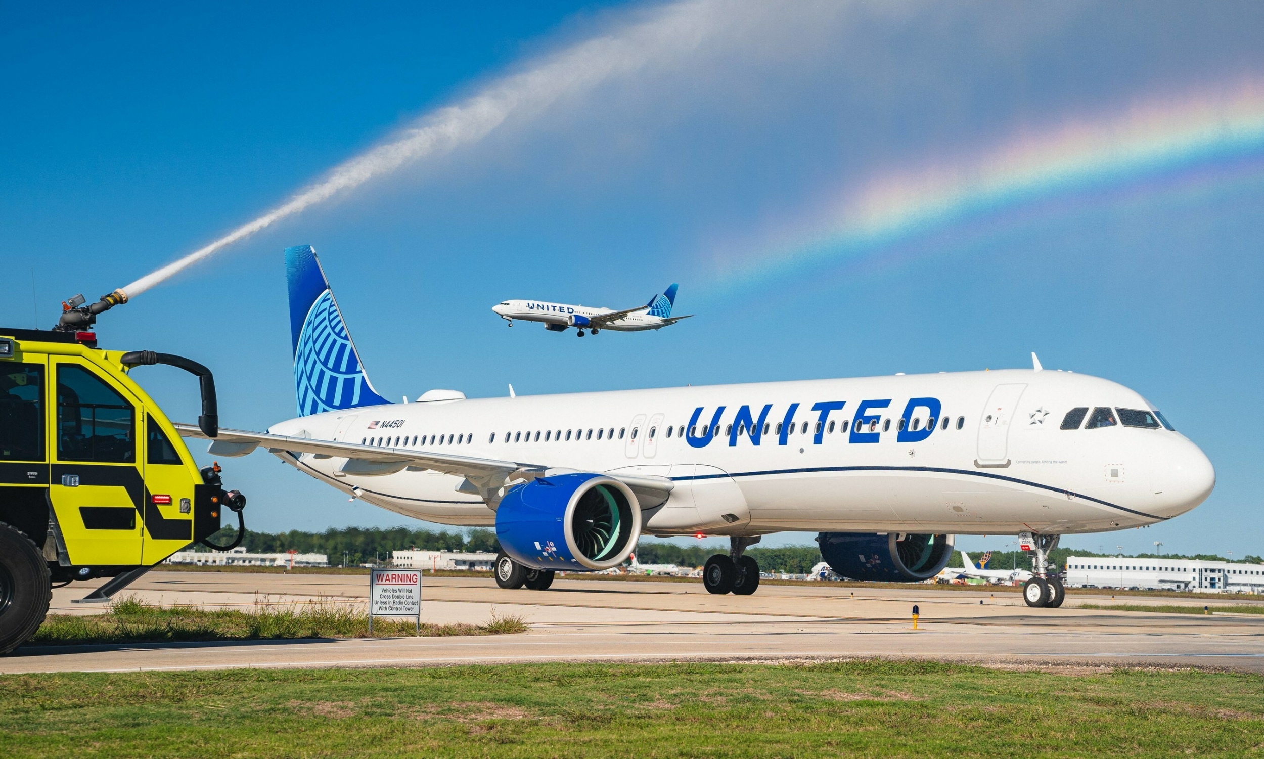 United receives Starlink WiFi certification - Wayfarer