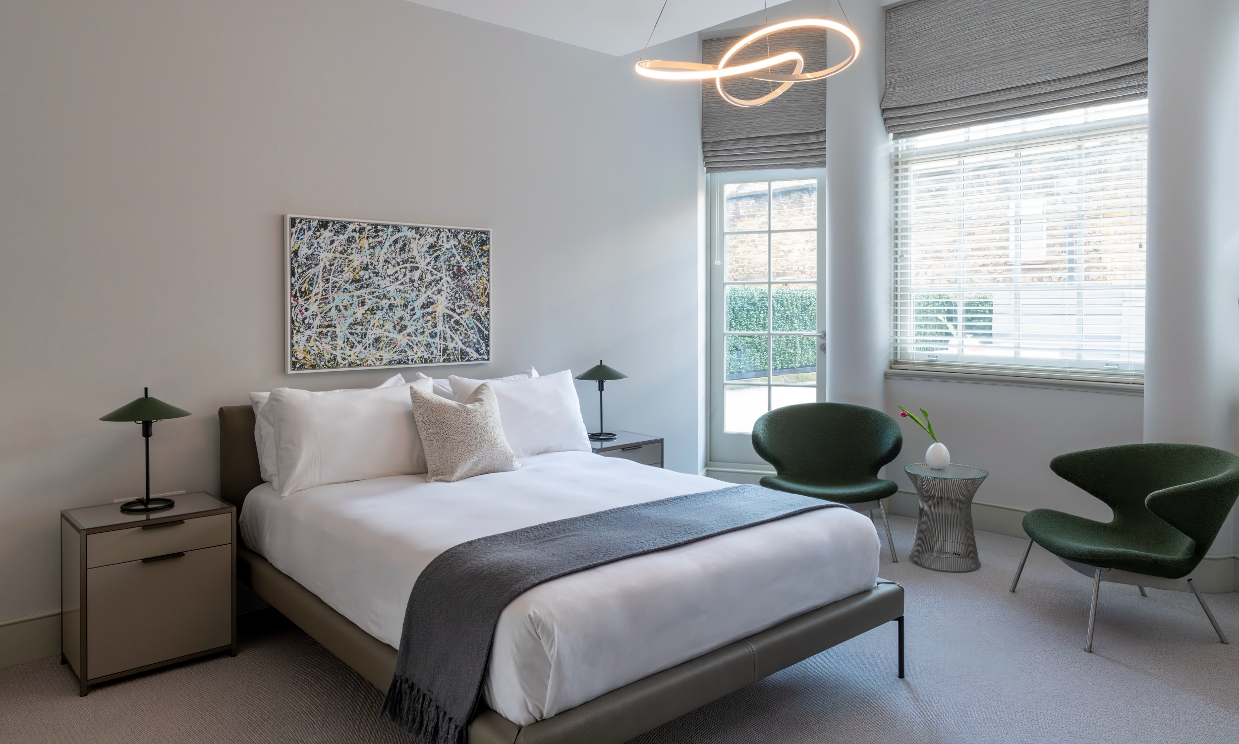 AKA turns former London spy residence into elegant Marylebone apartment ...