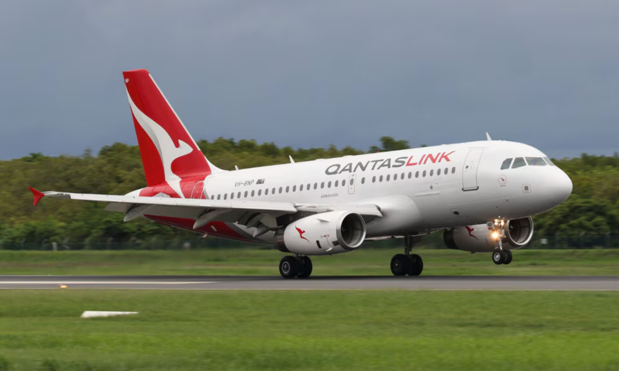 QantasLink launches two new east-west routes - Wayfarer
